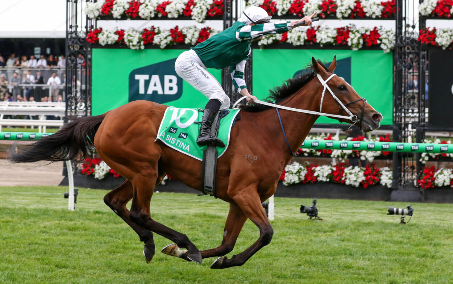 Waller’s all-star Apollo Stakes line-up - CWR